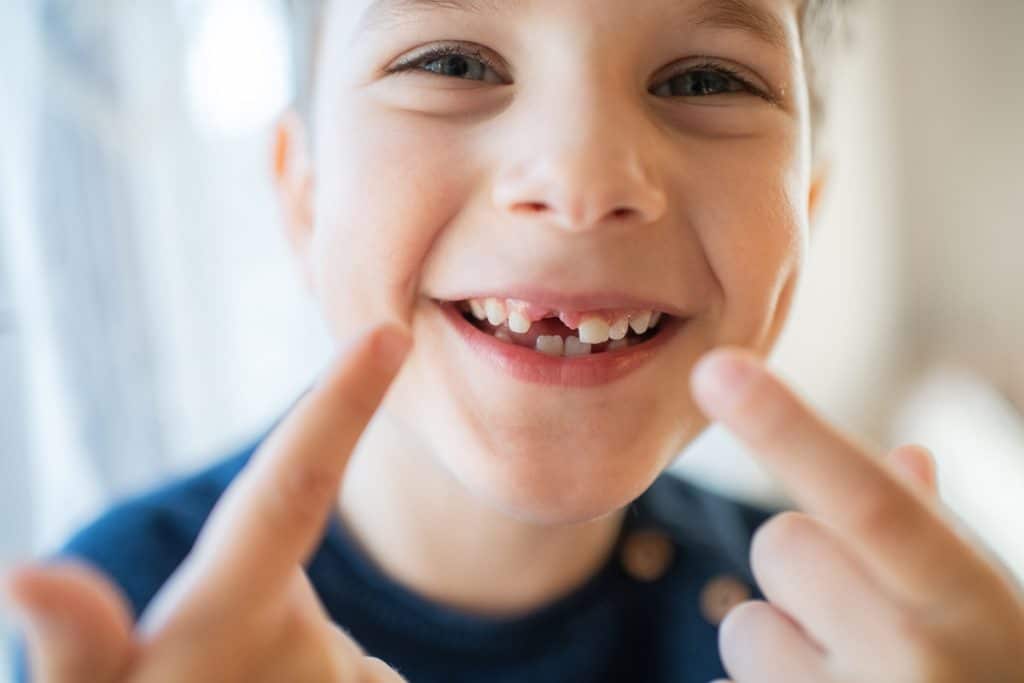Lost a tooth? Stay calm! Discover immediate steps to take, how to ...